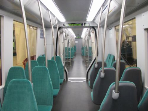 RET neemt nieuw metro materieel in gebruik