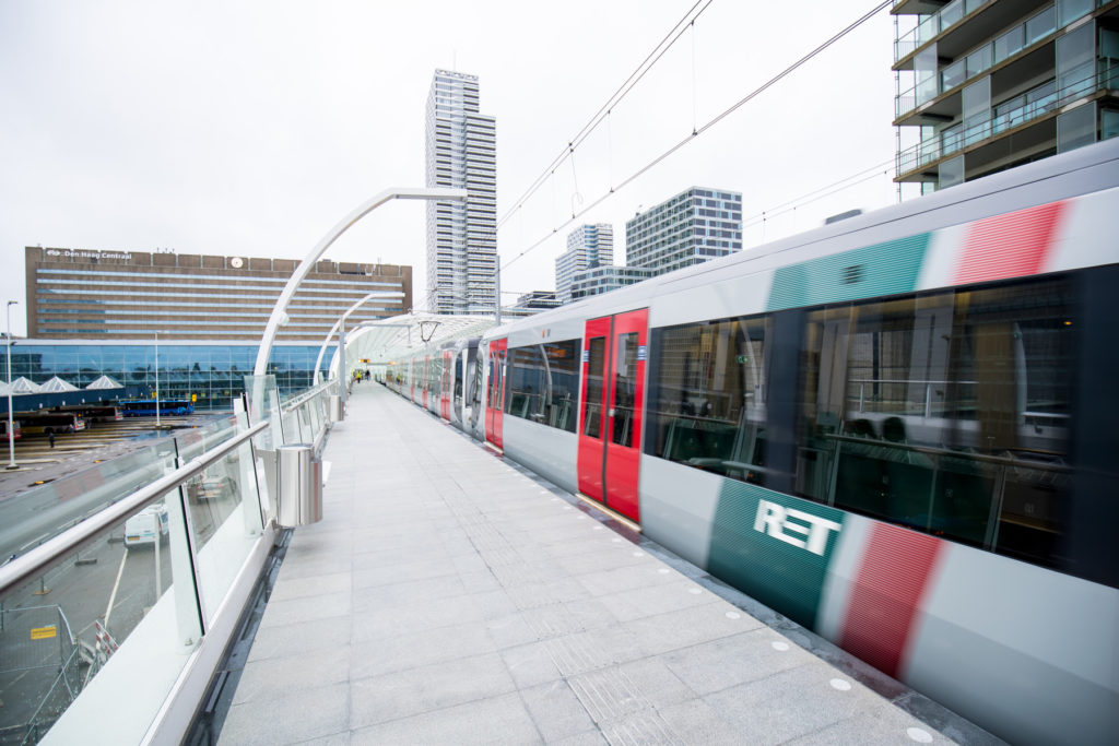 Rotterdam koopt nieuwe metro's, Amsterdam nieuwe trams