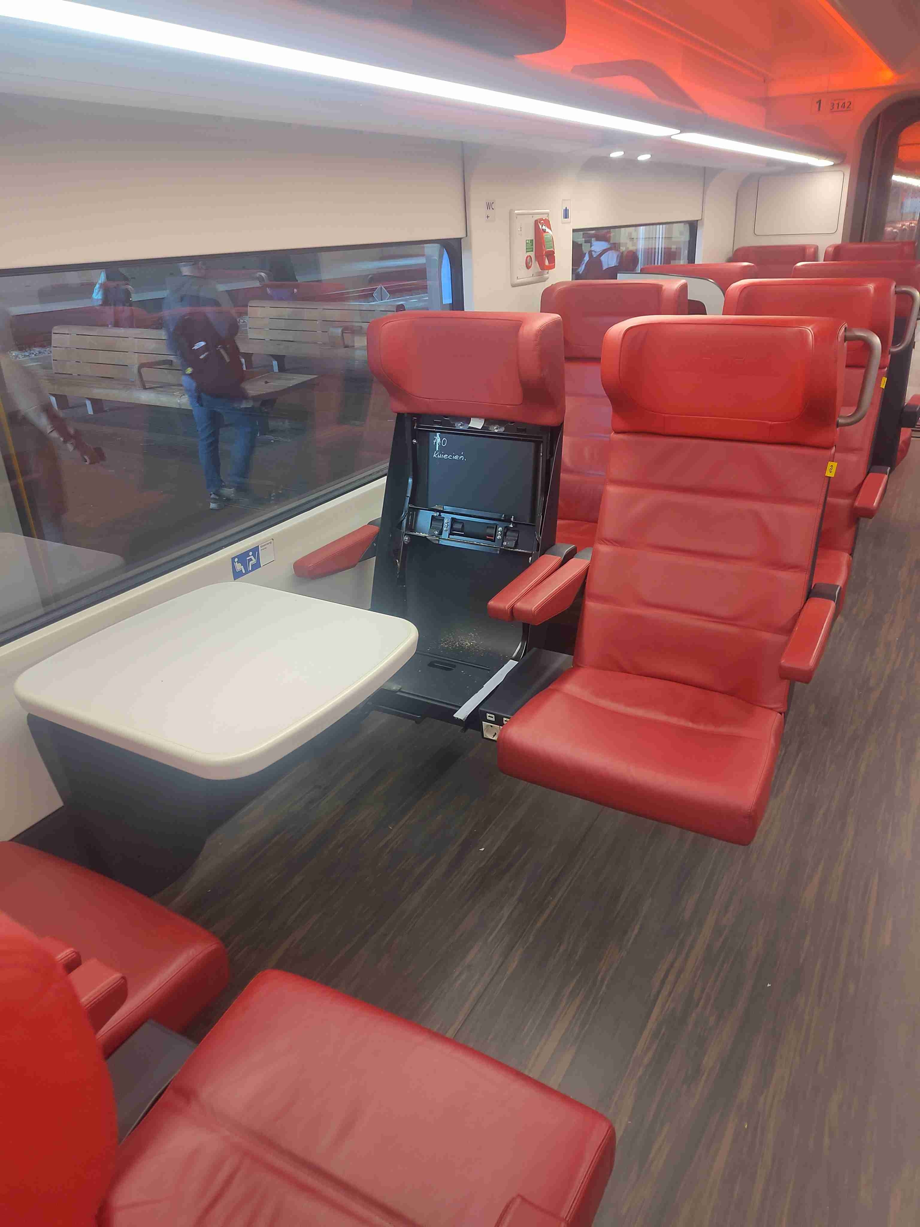 Nieuwe intercity gaat tussen Groningen en Schiphol rijden – Wesp voor ...
